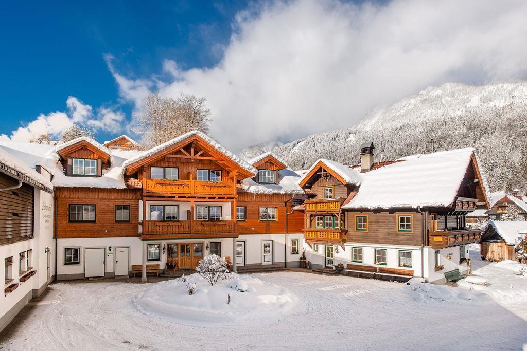 Linharterhof - Appartements | farm, farmhouse / holiday apartment in